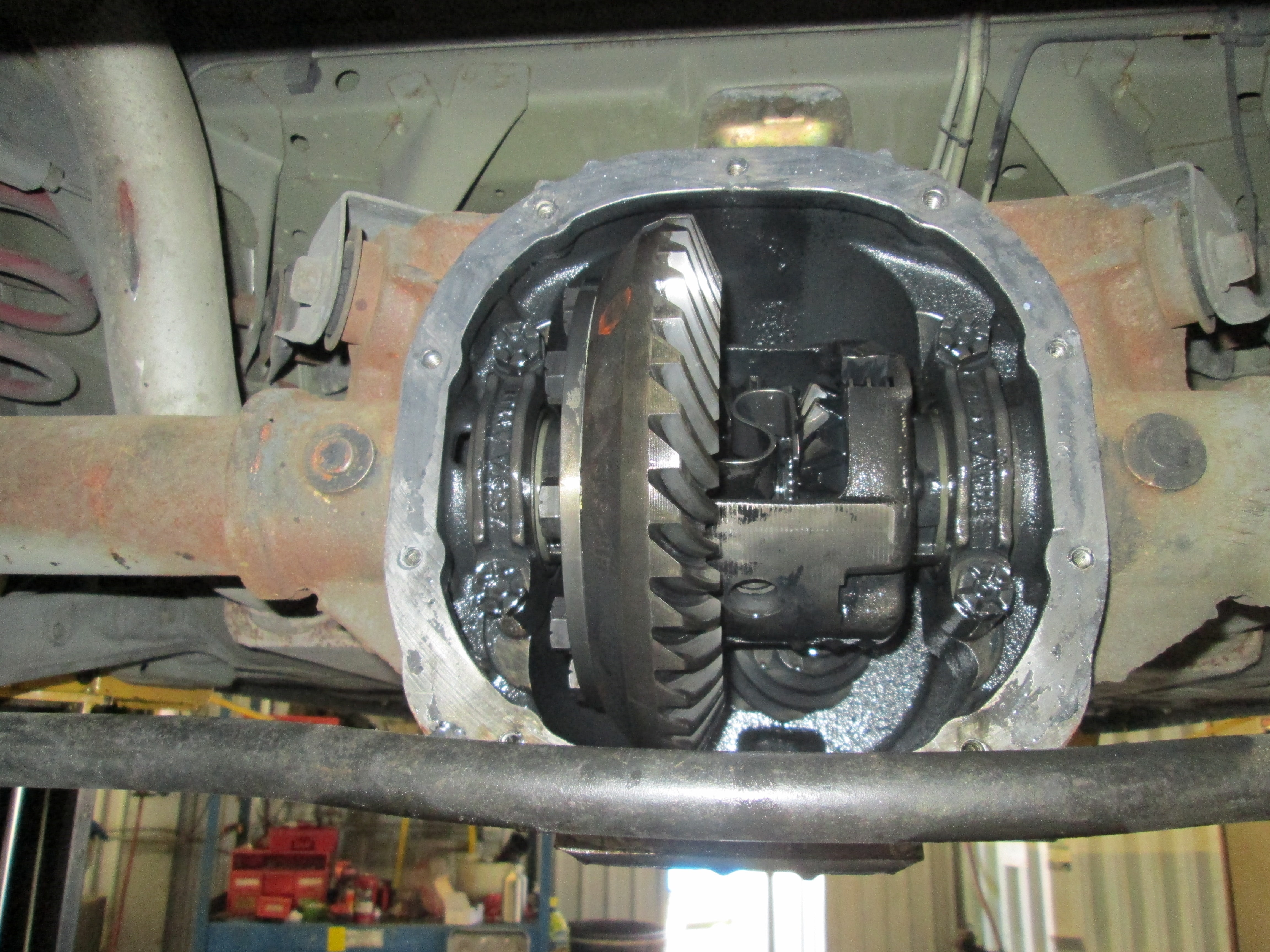 Cobra rear differential rebuild - Fast Specialties - Performance Auto ...